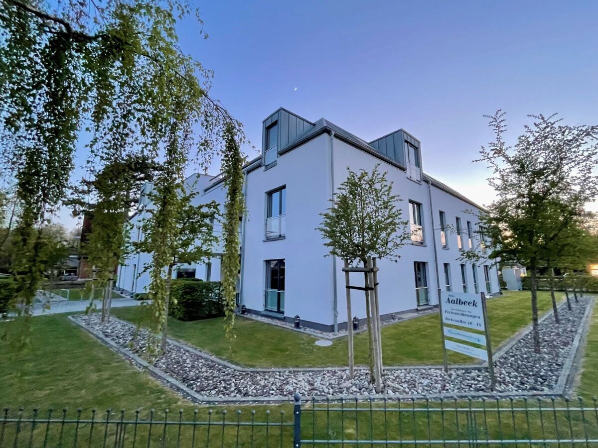 Exklusive Ferienwohnung im Haus Aalbeek, Timmendorfer Strand, Firma ...