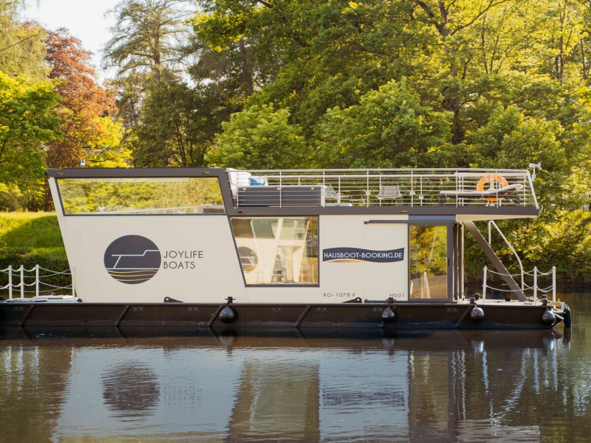 Joylife Elektro-Hausboot, Mettlach, Firma Delphin Tec Schiffstechnik ...