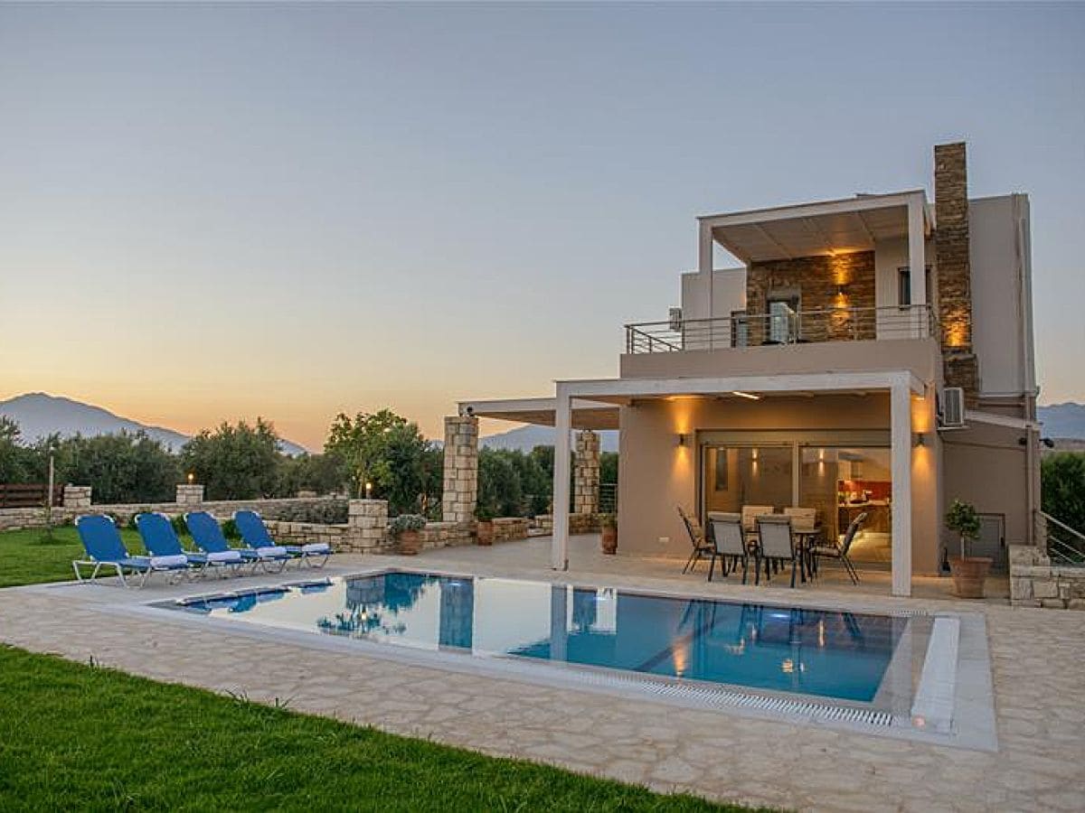 Villa Royal Nest, Pitsidia Kreta Griechenland - Frau Georgia Daskalaki